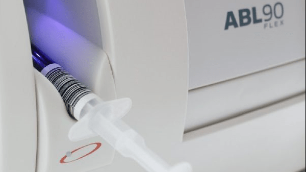 ABL90 FLEX 血气、血氧、电解质和代谢物分析仪